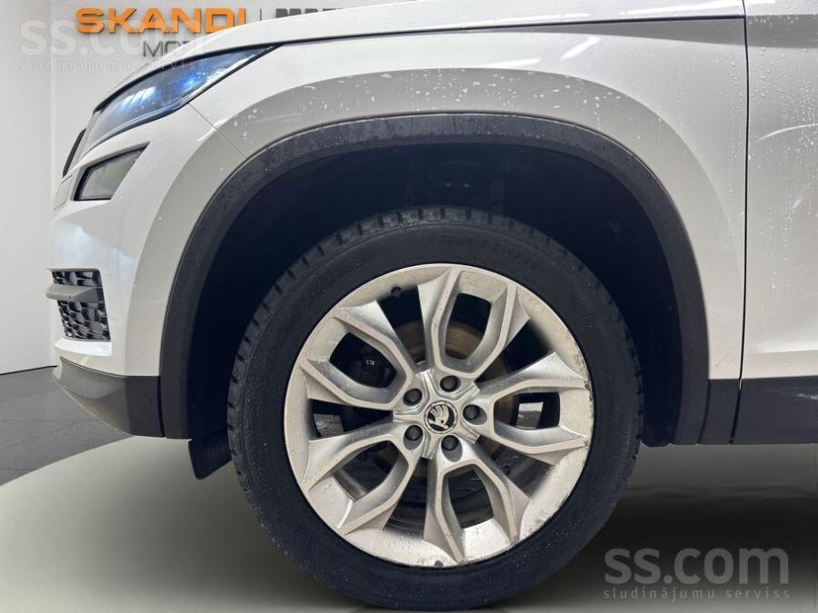Balts Skoda Kodiaq 2020 Rīga, ar dzinēja tilpumu 1.50 L un nobraukumu 103 tūkst. km par 21790 €, foto 19 vietnē AUTOMOTO.COM.LV