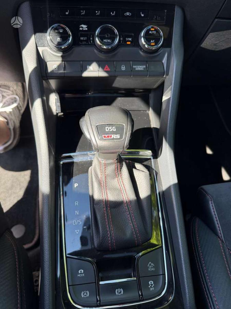 Белый Шкода Kodiaq 2020 в Паневежис, объемом двигателя 1.97 л и пробегом 151 тыс. км за 25900 €, фото 25 на AUTOMOTO.COM.LV