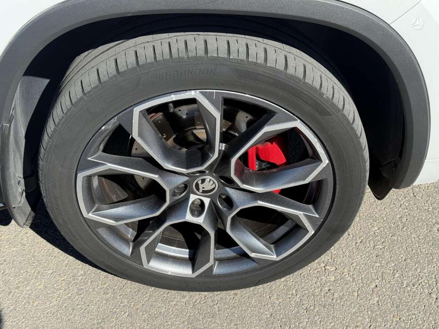 Белый Шкода Kodiaq 2020 в Паневежис, объемом двигателя 1.97 л и пробегом 151 тыс. км за 25900 €, фото 30 на AUTOMOTO.COM.LV