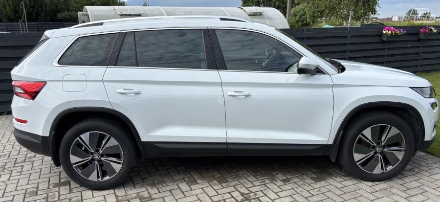 Белый Шкода Kodiaq 2020 в Клайпеда, объемом двигателя 2.00 л и пробегом 115 тыс. км за 23000 €, фото 4 на AUTOMOTO.COM.LV