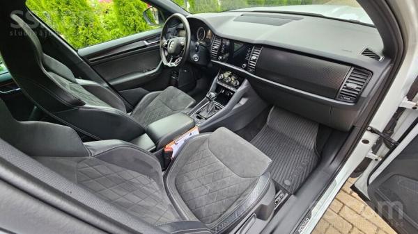 Белый Шкода Kodiaq 2020 в Рига, объемом двигателя 2.00 л и пробегом 129 тыс. км за 25500 €, фото 10 на AUTOMOTO.COM.LV