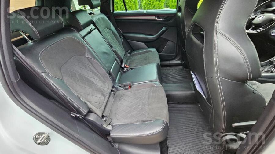 White Skoda Kodiaq 2020 in Riga, with an engine capacity of 2.00 L and mileage of 129 thousand km for 25500 €, photo 12 on AUTOMOTO.COM.LV