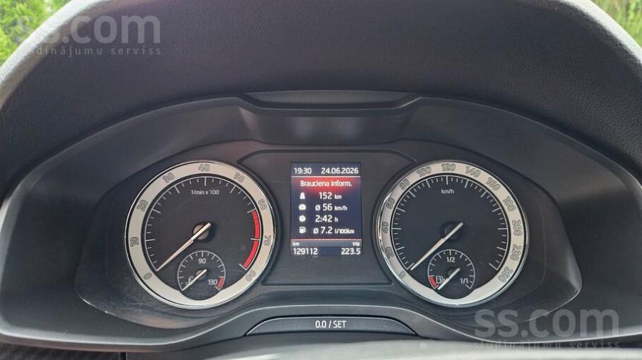 White Skoda Kodiaq 2020 in Riga, with an engine capacity of 2.00 L and mileage of 129 thousand km for 25500 €, photo 13 on AUTOMOTO.COM.LV