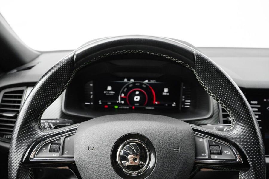 Белый Шкода Kodiaq 2020 в Рига, объемом двигателя 2.00 л и пробегом 152 тыс. км за 22500 €, фото 16 на AUTOMOTO.COM.LV