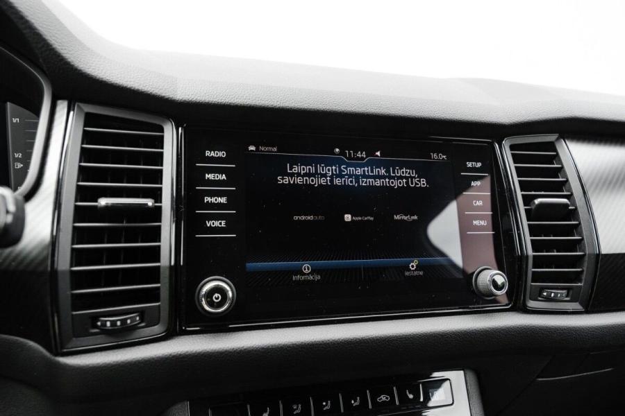 Белый Шкода Kodiaq 2020 в Рига, объемом двигателя 2.00 л и пробегом 152 тыс. км за 22500 €, фото 20 на AUTOMOTO.COM.LV