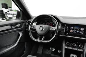 Белый Шкода Kodiaq 2020 в Рига, объемом двигателя 2.00 л и пробегом 152 тыс. км за 22500 €, фото 26 на AUTOMOTO.COM.LV