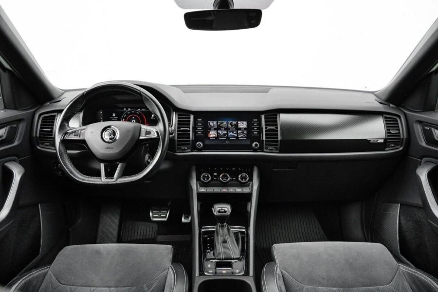 Белый Шкода Kodiaq 2020 в Рига, объемом двигателя 2.00 л и пробегом 152 тыс. км за 22500 €, фото 27 на AUTOMOTO.COM.LV