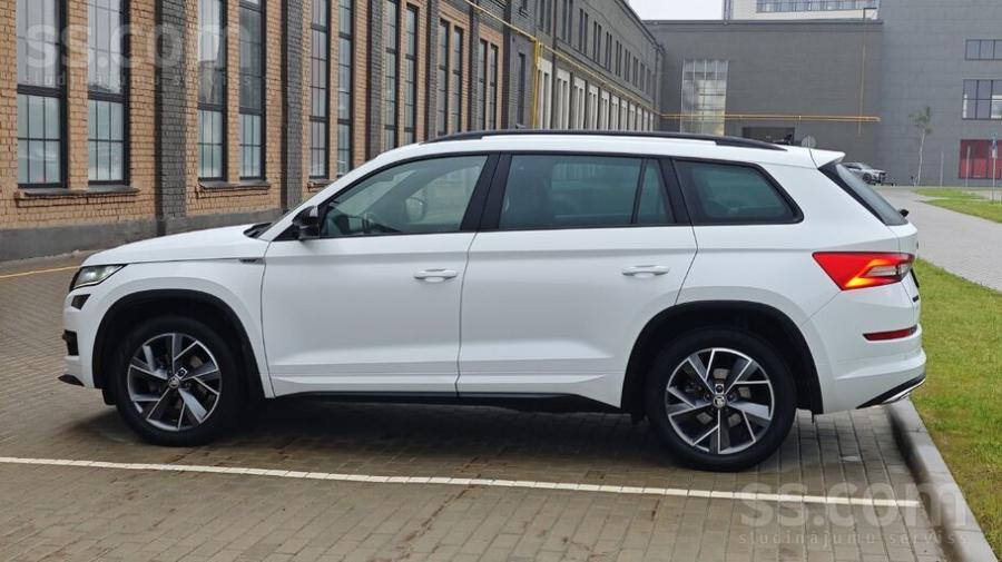 Balts Skoda Kodiaq 2020 Rīga, ar dzinēja tilpumu 1.50 L un nobraukumu 112 tūkst. km par 21500 €, foto 4 vietnē AUTOMOTO.COM.LV