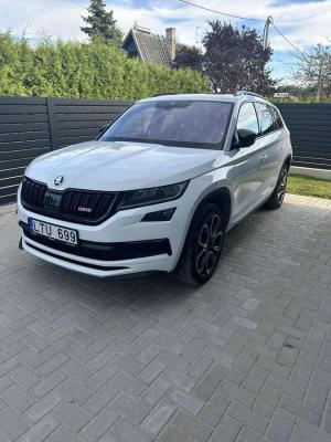 Balts Skoda Kodiaq 2020 Mažeikiai, ar dzinēja tilpumu 1.97 L un nobraukumu 107 tūkst. km par 35000 €, foto  vietnē AUTOMOTO.COM.LV