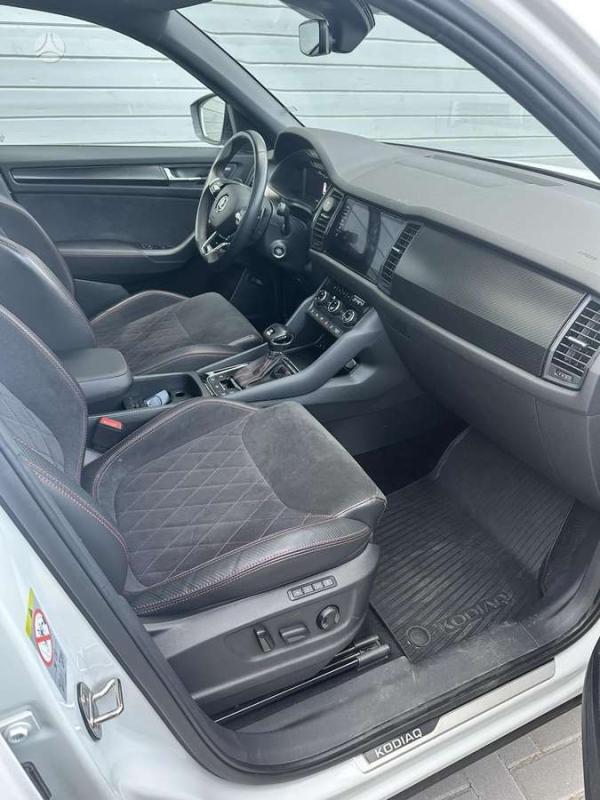 Balts Skoda Kodiaq 2020 Mažeikiai, ar dzinēja tilpumu 1.97 L un nobraukumu 107 tūkst. km par 35000 €, foto 10 vietnē AUTOMOTO.COM.LV