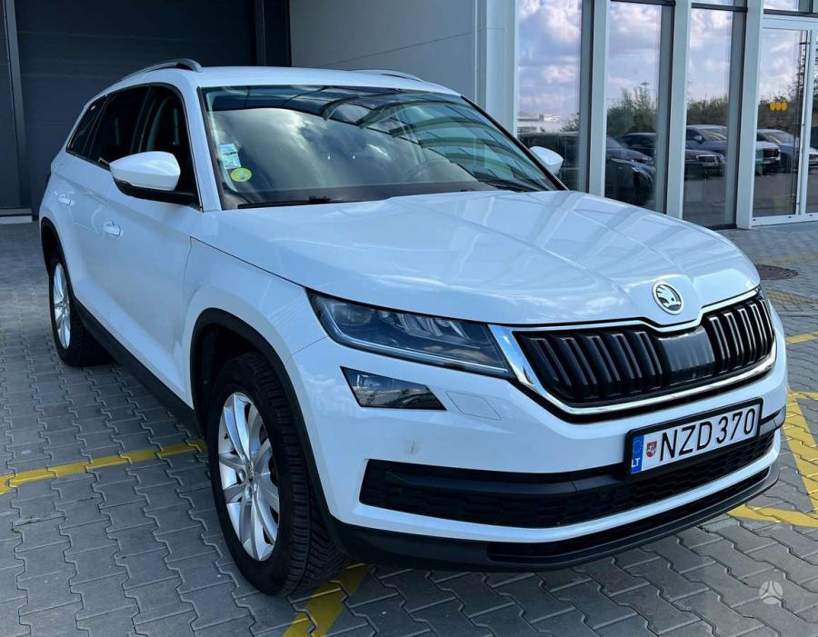 Белый Шкода Kodiaq 2020 в Вильнюс, объемом двигателя 2.00 л и пробегом 240 тыс. км за 16500 €, фото 3 на AUTOMOTO.COM.LV
