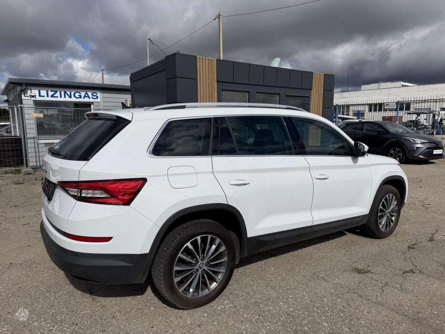 Balts Skoda Kodiaq 2020 Panevēža, ar dzinēja tilpumu 2.00 L un nobraukumu 180 tūkst. km par 17500 €, foto 6 vietnē AUTOMOTO.COM.LV