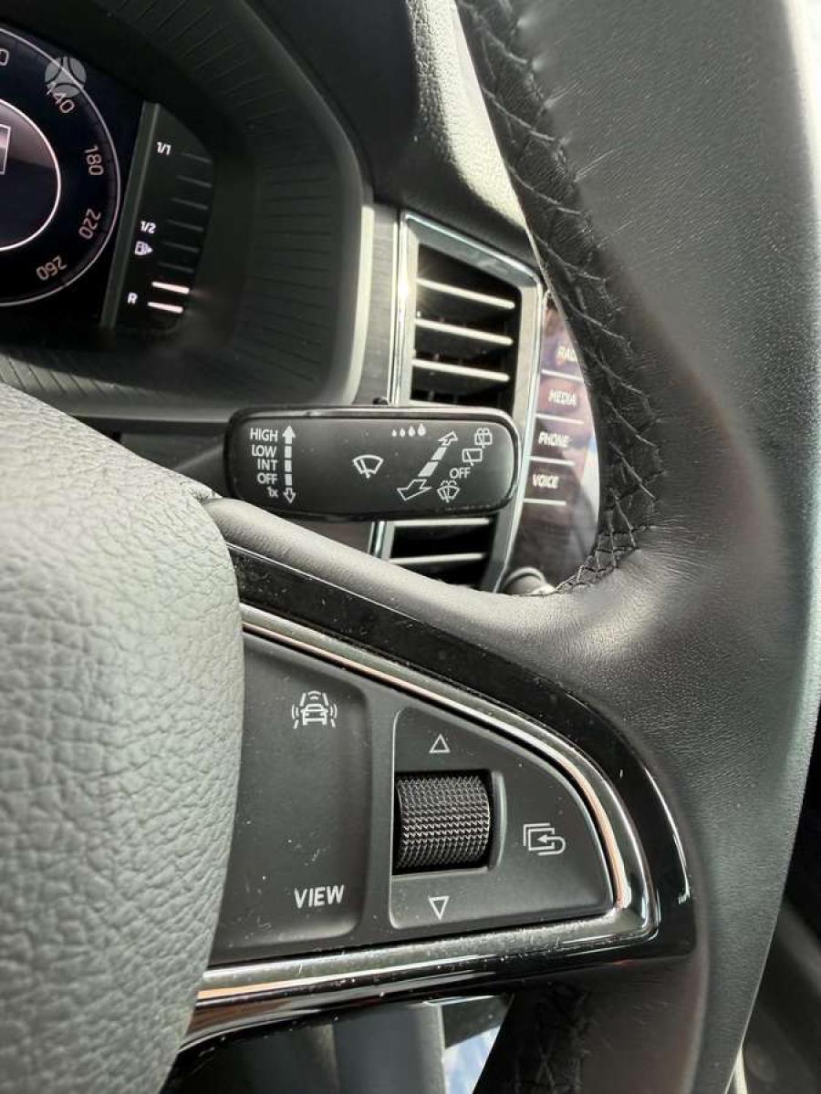 Balts Skoda Kodiaq 2020 Panevēža, ar dzinēja tilpumu 2.00 L un nobraukumu 180 tūkst. km par 17500 €, foto 21 vietnē AUTOMOTO.COM.LV