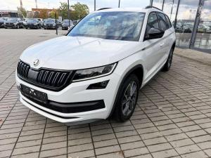 White Skoda Kodiaq 2020 in Kaunas, with an engine capacity of 1.50 L and mileage of 199 thousand km for 19700 €, photo  on AUTOMOTO.COM.LV