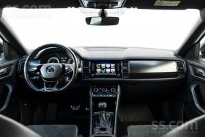 Белый Шкода Kodiaq 2020 в Рига, объемом двигателя 2.00 л и пробегом 135 тыс. км за 25250 €, фото 10 на AUTOMOTO.COM.LV