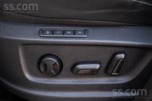 Белый Шкода Kodiaq 2020 в Рига, объемом двигателя 2.00 л и пробегом 135 тыс. км за 25250 €, фото 25 на AUTOMOTO.COM.LV