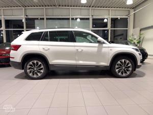 White Skoda Kodiaq 2021 in Kaunas, with an engine capacity of 1.50 L and mileage of 69 thousand km for 31001 €, photo 4 on AUTOMOTO.COM.LV