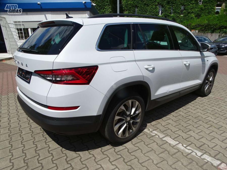 Balts Skoda Kodiaq 2021 Kauņa, ar dzinēja tilpumu 1.50 L un nobraukumu 42 tūkst. km par 33114 €, foto 5 vietnē AUTOMOTO.COM.LV