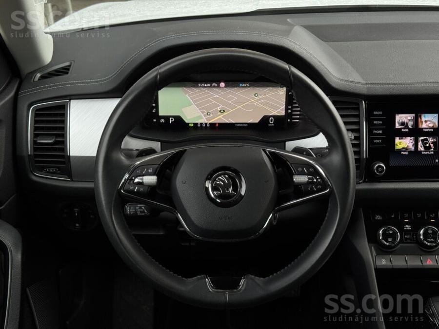 White Skoda Kodiaq 2021 in Valmiera, with an engine capacity of 2.00 L and mileage of 161 thousand km for 24500 €, photo 9 on AUTOMOTO.COM.LV