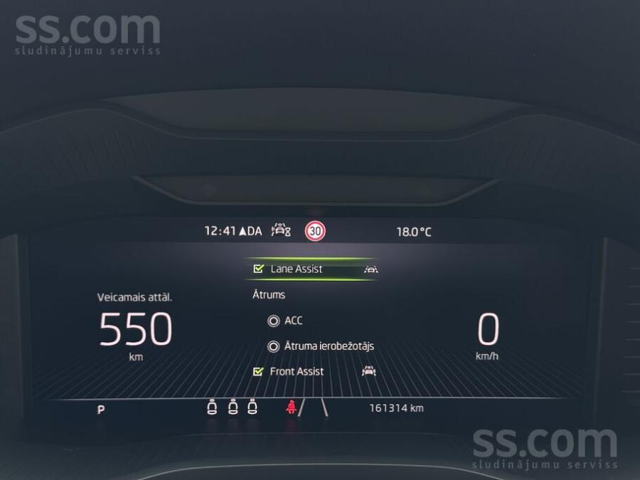 White Skoda Kodiaq 2021 in Valmiera, with an engine capacity of 2.00 L and mileage of 161 thousand km for 24500 €, photo 12 on AUTOMOTO.COM.LV
