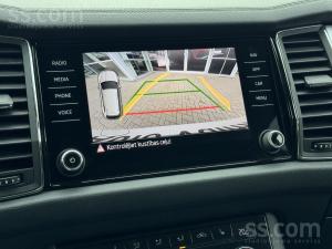 White Skoda Kodiaq 2021 in Valmiera, with an engine capacity of 2.00 L and mileage of 161 thousand km for 24500 €, photo 16 on AUTOMOTO.COM.LV
