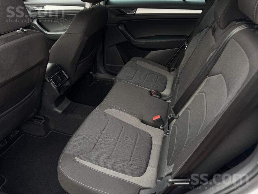 White Skoda Kodiaq 2021 in Valmiera, with an engine capacity of 2.00 L and mileage of 161 thousand km for 24500 €, photo 19 on AUTOMOTO.COM.LV