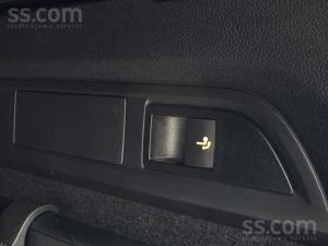White Skoda Kodiaq 2021 in Valmiera, with an engine capacity of 2.00 L and mileage of 161 thousand km for 24500 €, photo 21 on AUTOMOTO.COM.LV