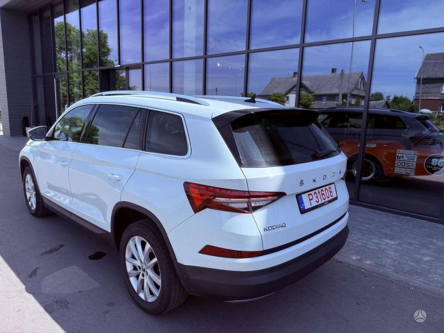 Белый Шкода Kodiaq 2021 в Вильнюс, объемом двигателя 1.97 л и пробегом 182 тыс. км за 22400 €, фото 8 на AUTOMOTO.COM.LV