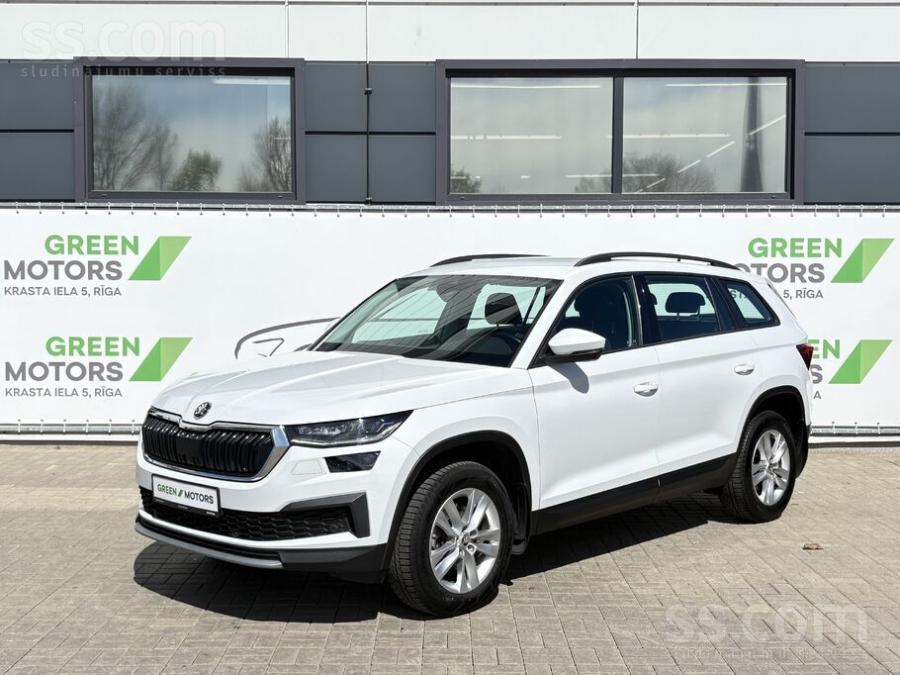 Balts Skoda Kodiaq 2021 Rīga, ar dzinēja tilpumu 2.00 L un nobraukumu 142 tūkst. km par 20900 €, foto 1 vietnē AUTOMOTO.COM.LV