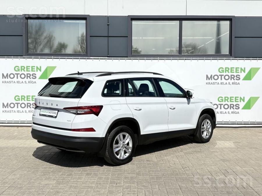 Balts Skoda Kodiaq 2021 Rīga, ar dzinēja tilpumu 2.00 L un nobraukumu 142 tūkst. km par 20900 €, foto 5 vietnē AUTOMOTO.COM.LV