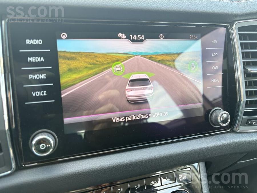 Balts Skoda Kodiaq 2021 Rīga, ar dzinēja tilpumu 2.00 L un nobraukumu 142 tūkst. km par 20900 €, foto 26 vietnē AUTOMOTO.COM.LV