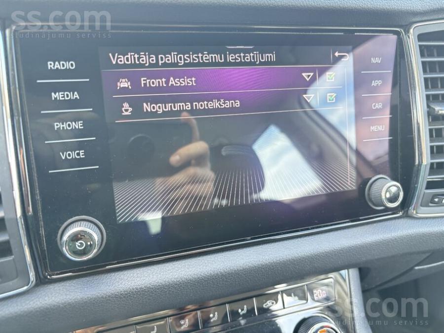 Balts Skoda Kodiaq 2021 Rīga, ar dzinēja tilpumu 2.00 L un nobraukumu 142 tūkst. km par 20900 €, foto 27 vietnē AUTOMOTO.COM.LV
