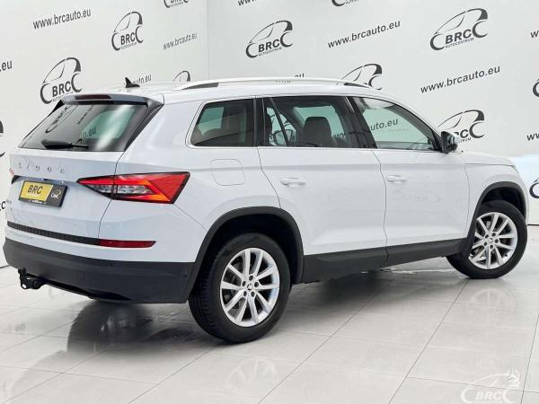 Balts Skoda Kodiaq 2021 Viļņa, ar dzinēja tilpumu 1.97 L un nobraukumu 72 tūkst. km par 27900 €, foto 3 vietnē AUTOMOTO.COM.LV