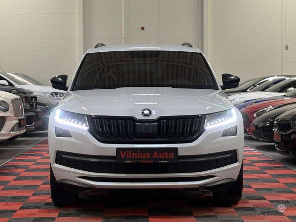 Balts Skoda Kodiaq 2021 Viļņa, ar dzinēja tilpumu 1.98 L un nobraukumu 174 tūkst. km par 26900 €, foto 2 vietnē AUTOMOTO.COM.LV