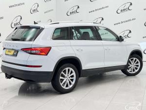 White Skoda Kodiaq 2021 in Vilnius, with an engine capacity of 1.97 L and mileage of 72 thousand km for 25900 €, photo 4 on AUTOMOTO.COM.LV