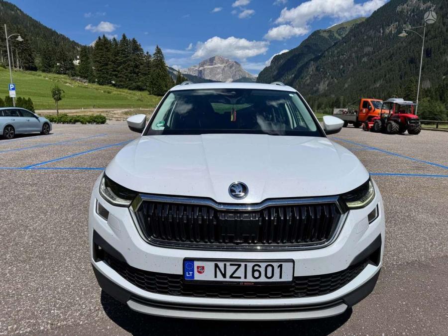 Белый Шкода Kodiaq 2021 в Вильнюс, объемом двигателя 1.97 л и пробегом 182 тыс. км за 22100 €, фото 12 на AUTOMOTO.COM.LV