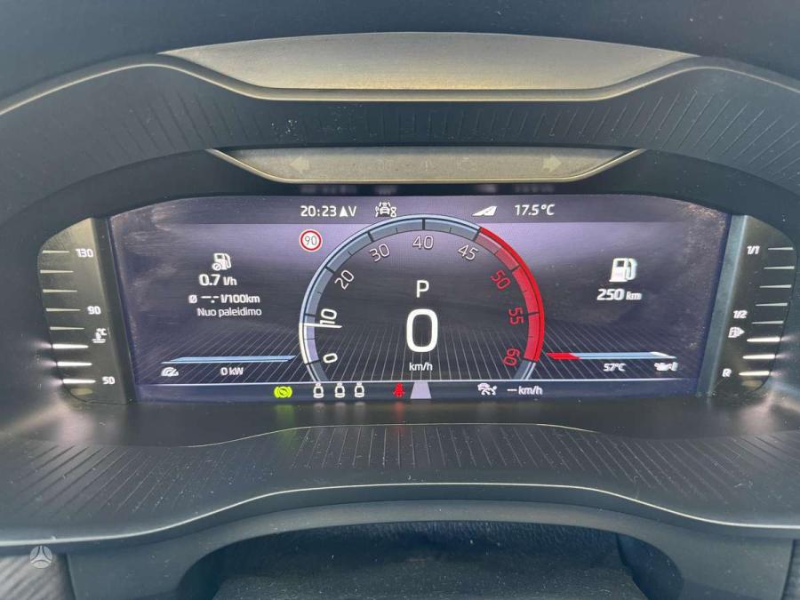 Белый Шкода Kodiaq 2021 в Вильнюс, объемом двигателя 1.97 л и пробегом 182 тыс. км за 22100 €, фото 17 на AUTOMOTO.COM.LV