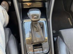 Белый Шкода Kodiaq 2021 в Вильнюс, объемом двигателя 1.97 л и пробегом 182 тыс. км за 22100 €, фото 21 на AUTOMOTO.COM.LV