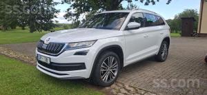 White Skoda Kodiaq 2021 in Valmiera, with an engine capacity of 1.50 L and mileage of 67 thousand km for 26200 €, photo  on AUTOMOTO.COM.LV