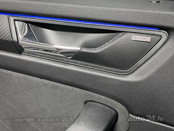 Белый Шкода Kodiaq 2021 в Таллин, объемом двигателя 2.00 л и пробегом 139 тыс. км за 31900 €, фото 8 на AUTOMOTO.COM.LV