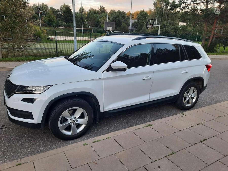 Balts Skoda Kodiaq 2021 Viļņa, ar dzinēja tilpumu 1.50 L un nobraukumu 53 tūkst. km par 20600 €, foto 1 vietnē AUTOMOTO.COM.LV