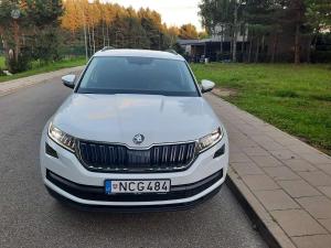 Balts Skoda Kodiaq 2021 Viļņa, ar dzinēja tilpumu 1.50 L un nobraukumu 53 tūkst. km par 20600 €, foto 3 vietnē AUTOMOTO.COM.LV