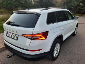 Balts Skoda Kodiaq 2021 Viļņa, ar dzinēja tilpumu 1.50 L un nobraukumu 53 tūkst. km par 20600 €, foto 5 vietnē AUTOMOTO.COM.LV