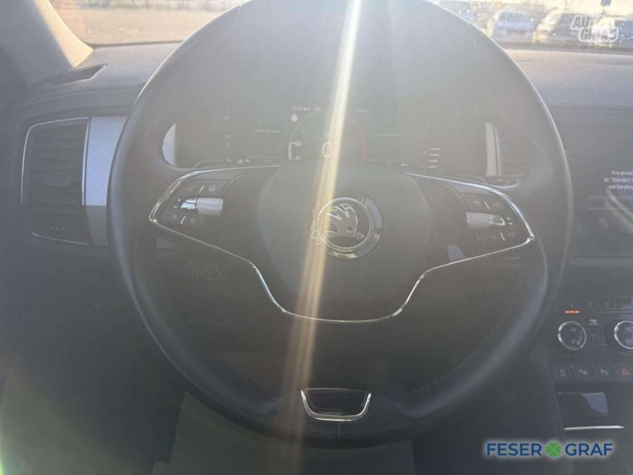 White Skoda Kodiaq 2022 in Kaunas, with an engine capacity of 2.00 L and mileage of 82 thousand km for 32649 €, photo 13 on AUTOMOTO.COM.LV