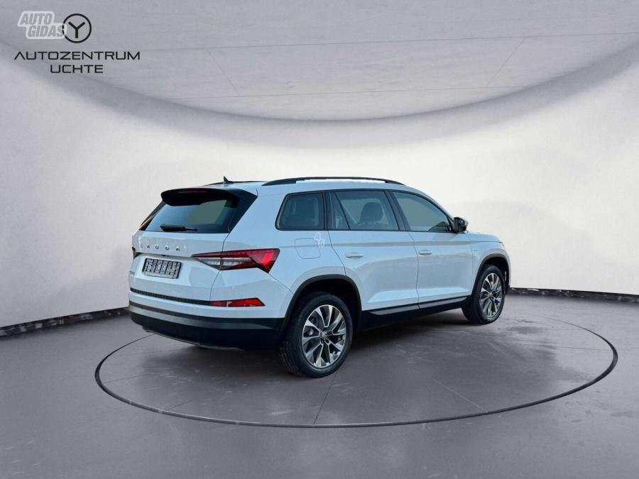 Balts Skoda Kodiaq 2022 Kauņa, ar dzinēja tilpumu 1.50 L un nobraukumu 89 tūkst. km par 28715 €, foto 5 vietnē AUTOMOTO.COM.LV