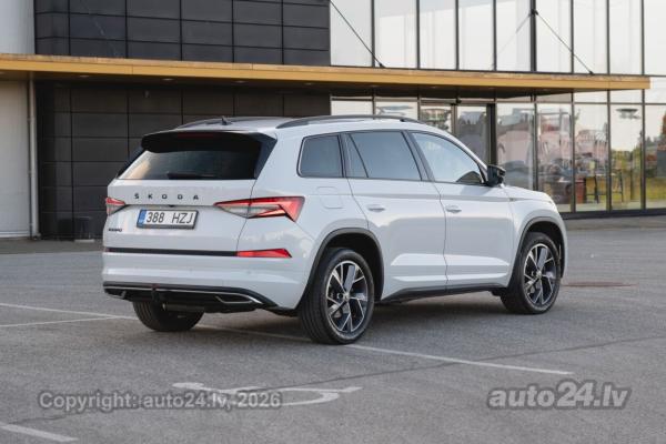 Белый Шкода Kodiaq 2022 в Таллин, объемом двигателя 2.00 л и пробегом 149 тыс. км за 30000 €, фото 4 на AUTOMOTO.COM.LV