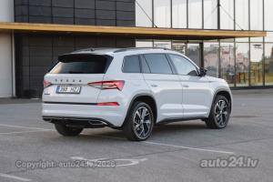 Белый Шкода Kodiaq 2022 в Таллин, объемом двигателя 2.00 л и пробегом 149 тыс. км за 30000 €, фото 4 на AUTOMOTO.COM.LV