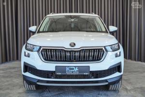 White Skoda Kodiaq 2022 in Marijampole, with an engine capacity of 2.00 L and mileage of 198 thousand km for 22450 €, photo 3 on AUTOMOTO.COM.LV