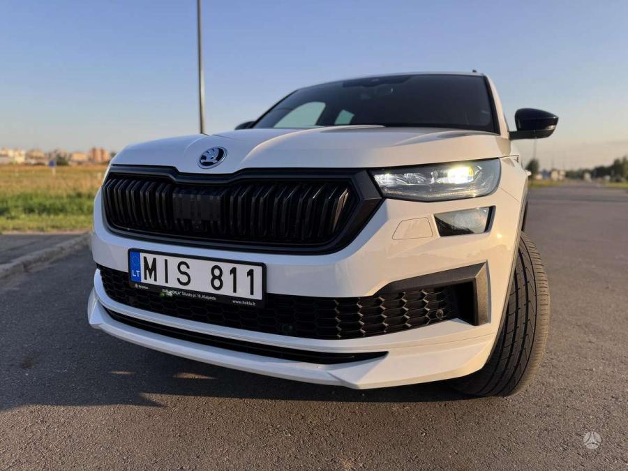 Белый Шкода Kodiaq 2022 в Каунас, объемом двигателя 1.98 л и пробегом 61 тыс. км за 32500 €, фото 4 на AUTOMOTO.COM.LV