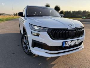 Белый Шкода Kodiaq 2022 в Каунас, объемом двигателя 1.98 л и пробегом 61 тыс. км за 32500 €, фото 5 на AUTOMOTO.COM.LV